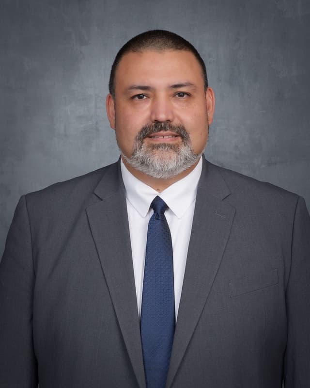 Victor Serna, Ph.D. | Campus.edu